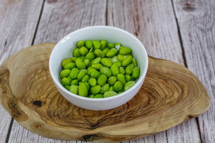 40 Highest Vegan Protein Sources Per 100 Calories + Chart - Vegan ...