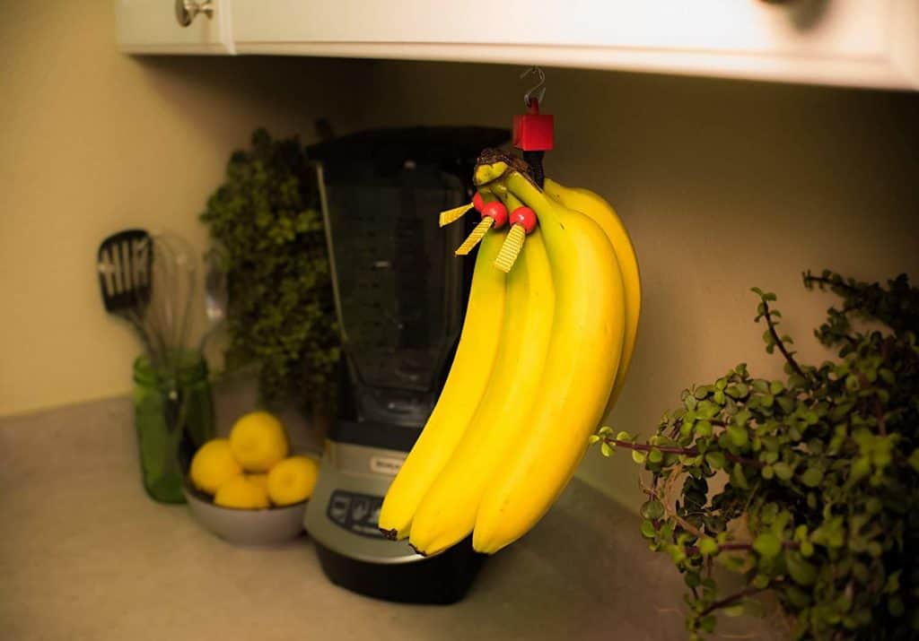 How To Store Bananas (NOBODY TELLS YOU THIS)